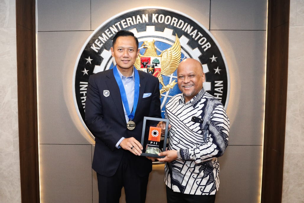 Berkontribusi dalam Pembangunan Infrastruktur, Menko AHY Terima ...